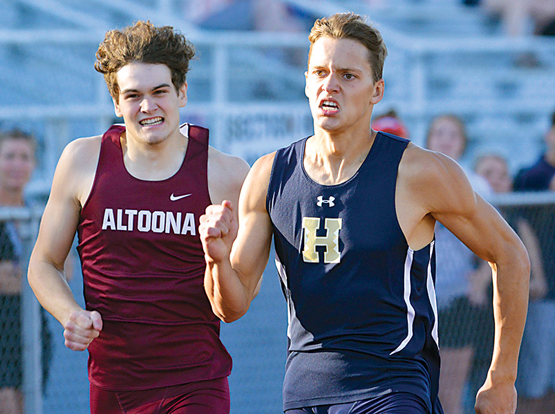 Altoona boys save best for D6 | News, Sports, Jobs - Altoona Mirror
